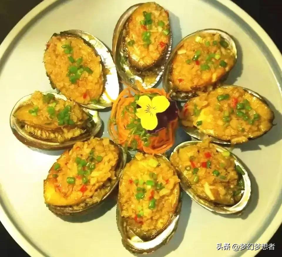 From the King of Chefs to the King of Chefs——A Note on Lin Baijun, the ...