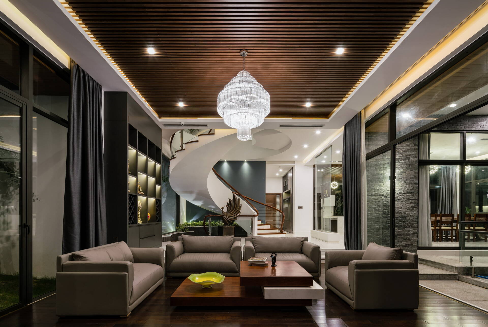 400 square meters, with a courtyard and a fish pond, this kind of life ...
