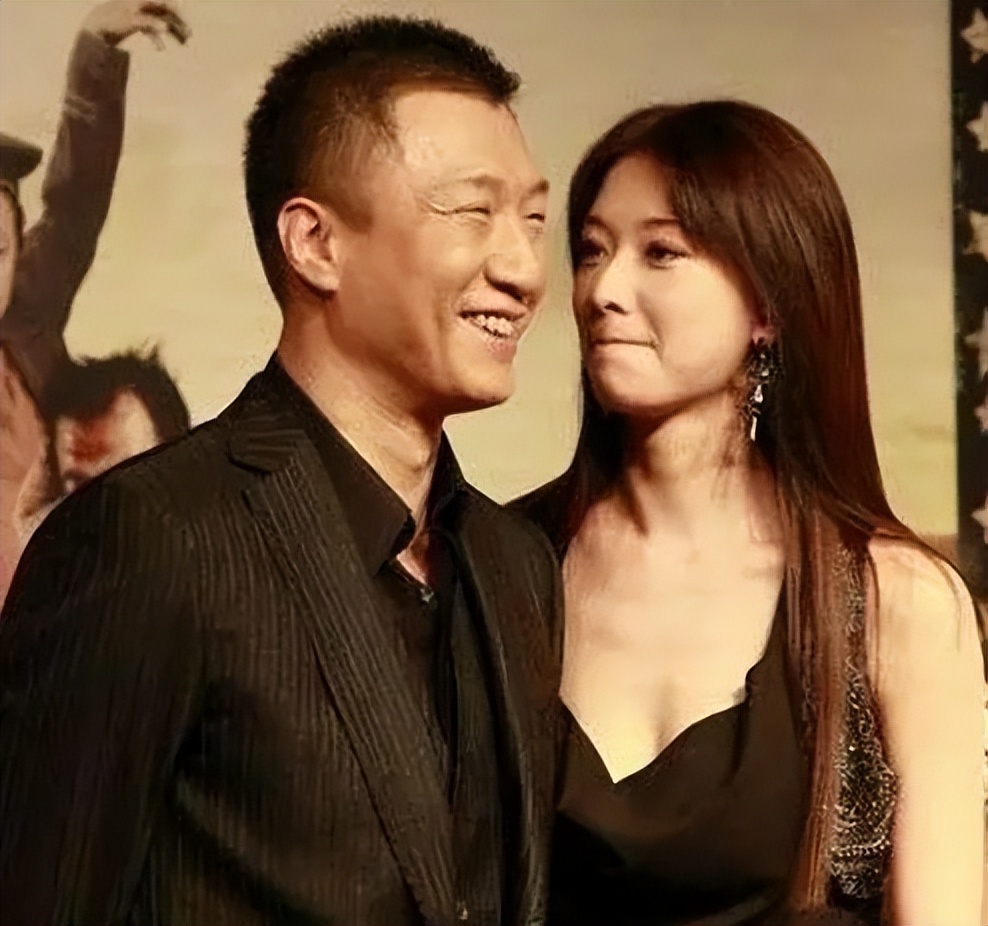 Lin Chiling danced with the CEO of Foxconn, who pays attention to where ...