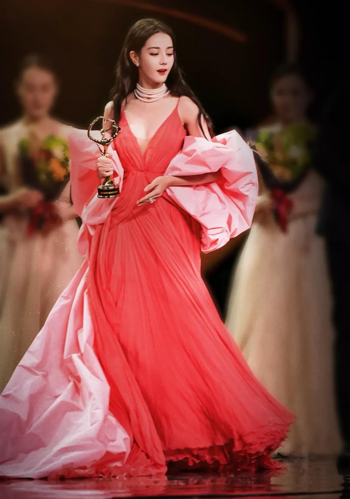 On Weibo night, who has the most beautiful shape, body, and shape? The ...