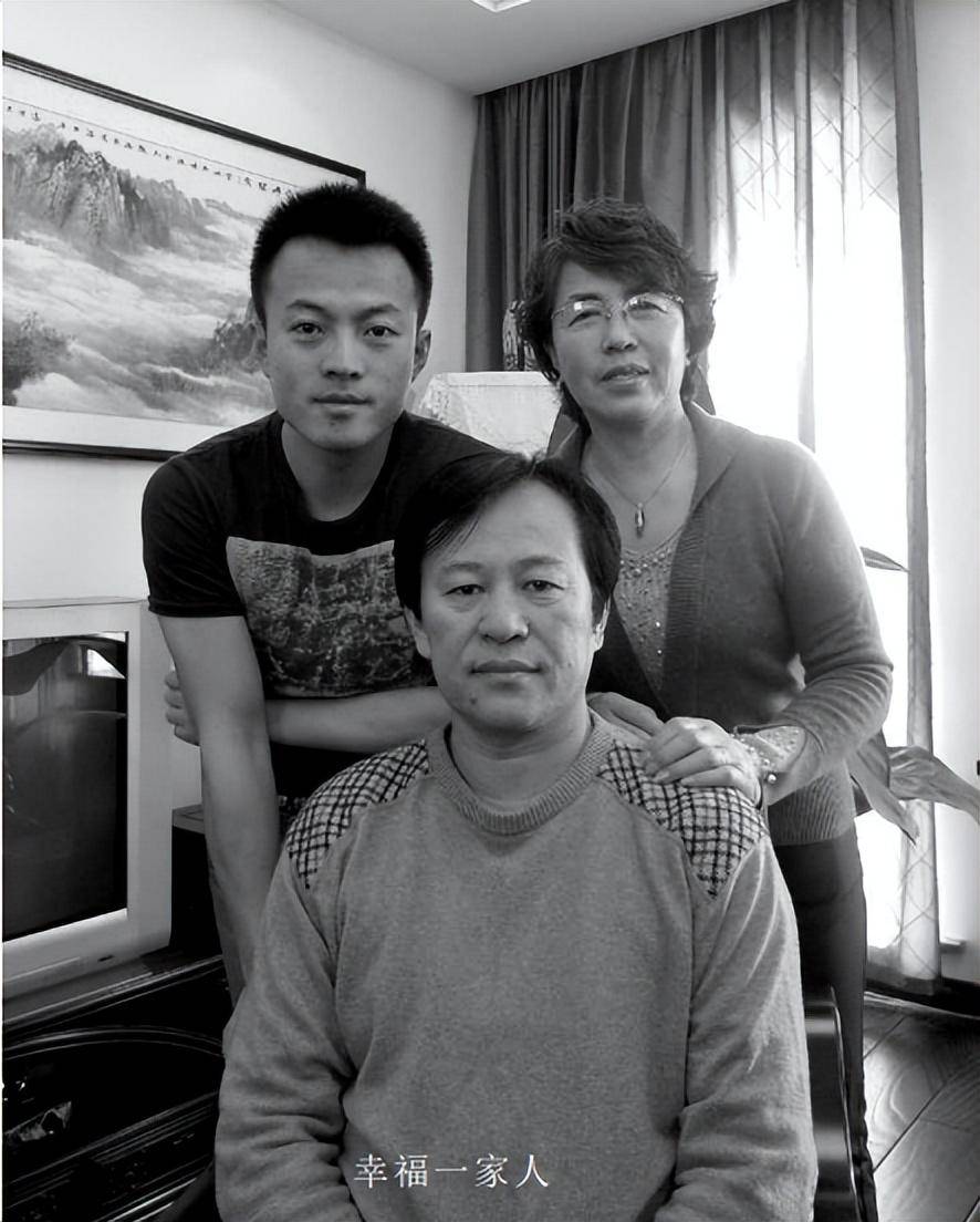 It turned out that "Tang Xiaolong" was the biggest winner! The wife is ...