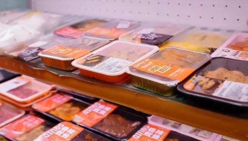 Behind "The Disappearing Aunt Qian": Crazy store building, anxious to ...