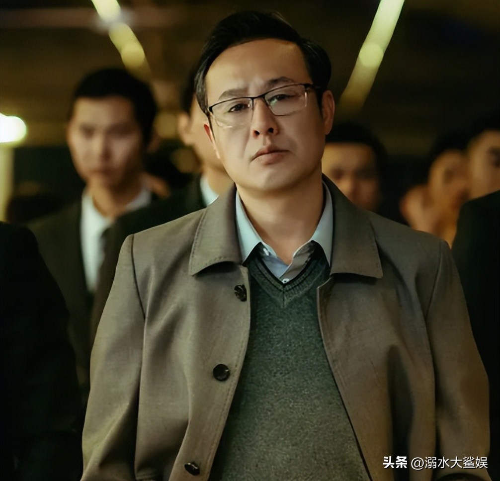 Yang Shuo: At the age of 16, he married the goddess Wang Liwen when he ...