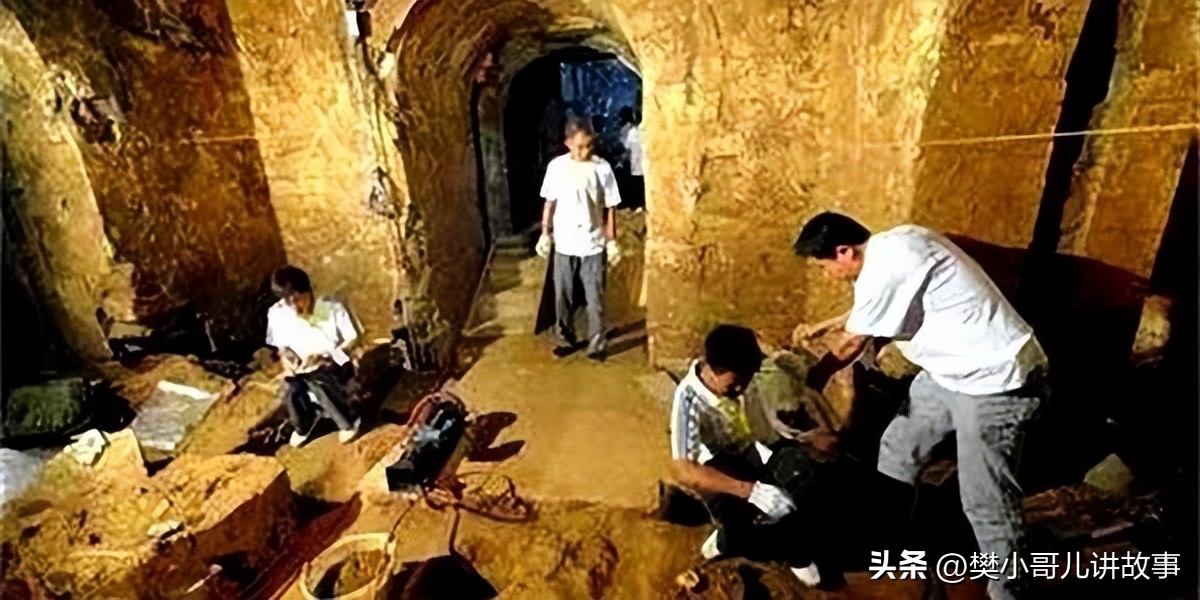 Blue flames ignited in ancient tombs, archaeologists say: This is a ...