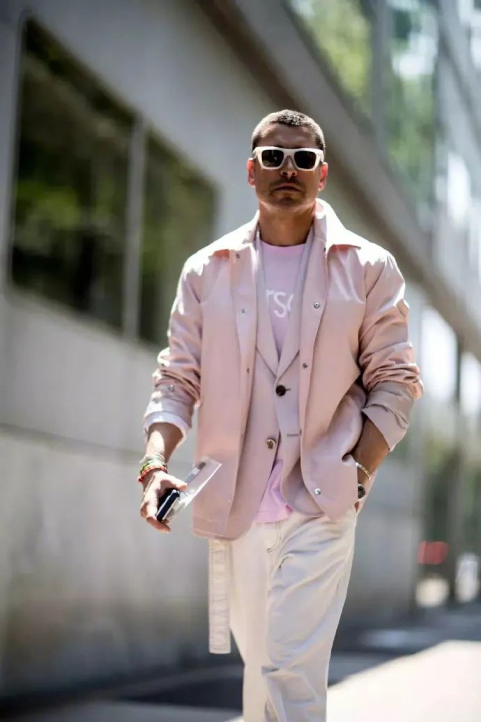 Men wearing pink = motherfuckers? Cried by you, contemporary men should ...
