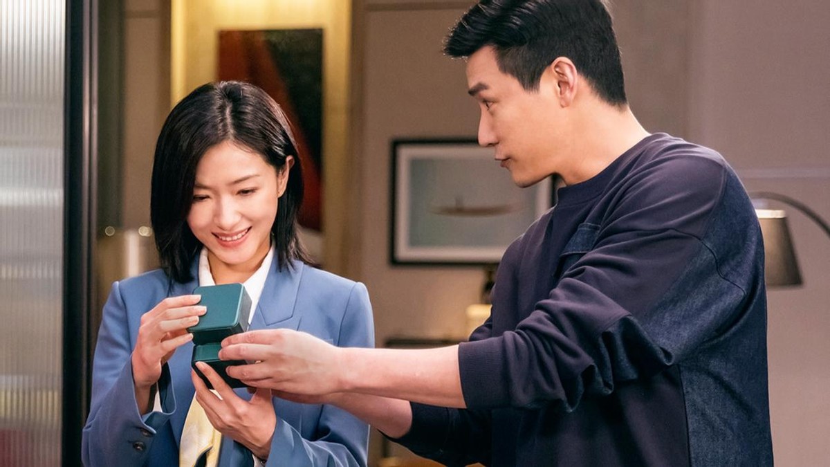 "People's Police" will be broadcast, Lu Yi Wanqian teamed up to solve the case, Li Naiwen, Yang ...