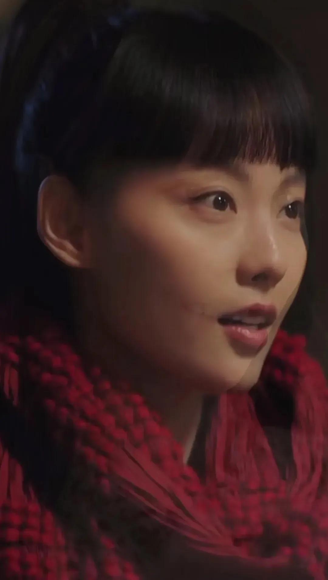 Both are green tea models, why is Huang Yaping more positive than He ...