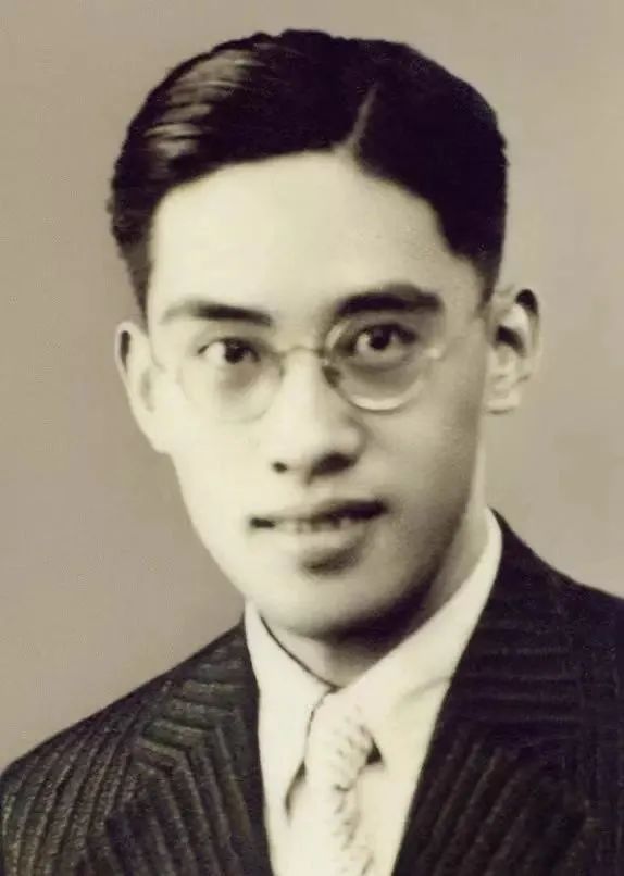 The "female version of Yu Zecheng" has been lurking beside Chiang Kai ...