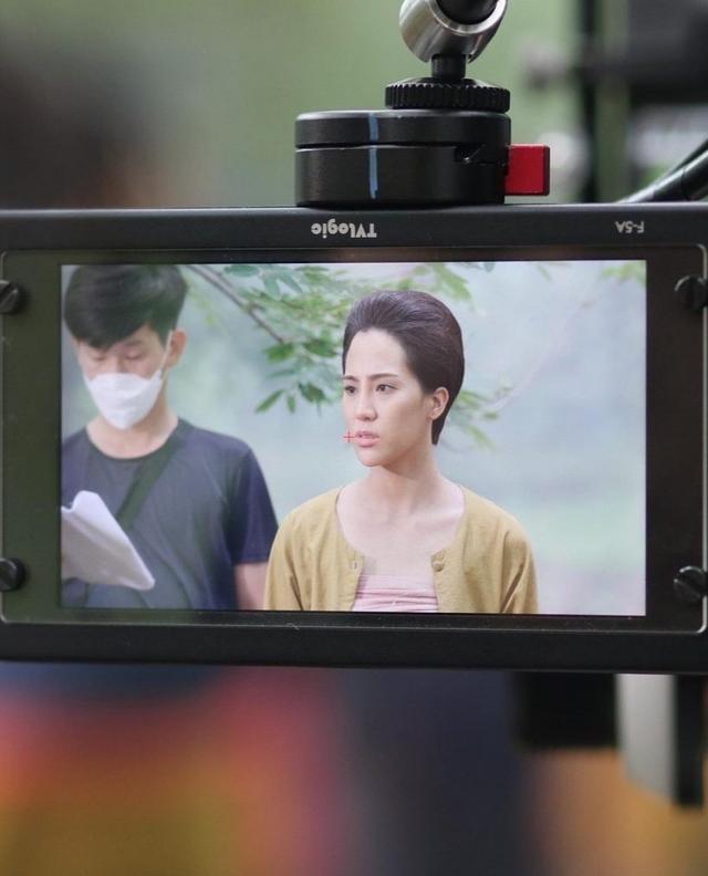 Ple Hattaya reveals twin daughters follow in Tuo's footsteps and start ...