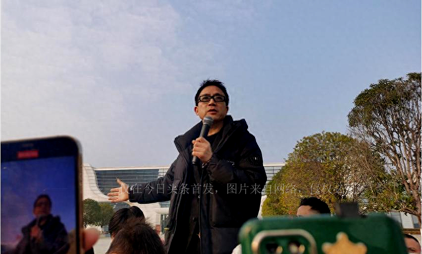 50 years of iron tree blooming: Yuan Shuxiong stepped on the ...