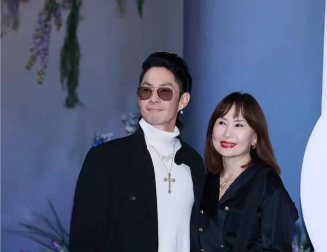Jam Hsiao and Julia Lin got married! Alyssa Chia, Shu Qi, and Xiang Tai ...