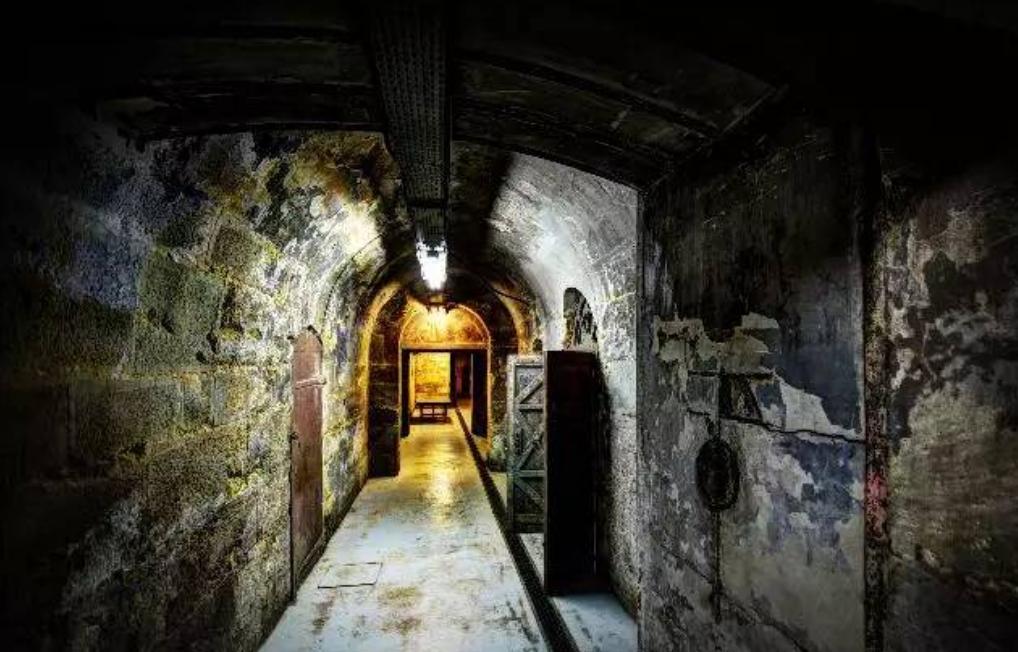 What did "prison" originally refer to?What are the names of prisons in ...