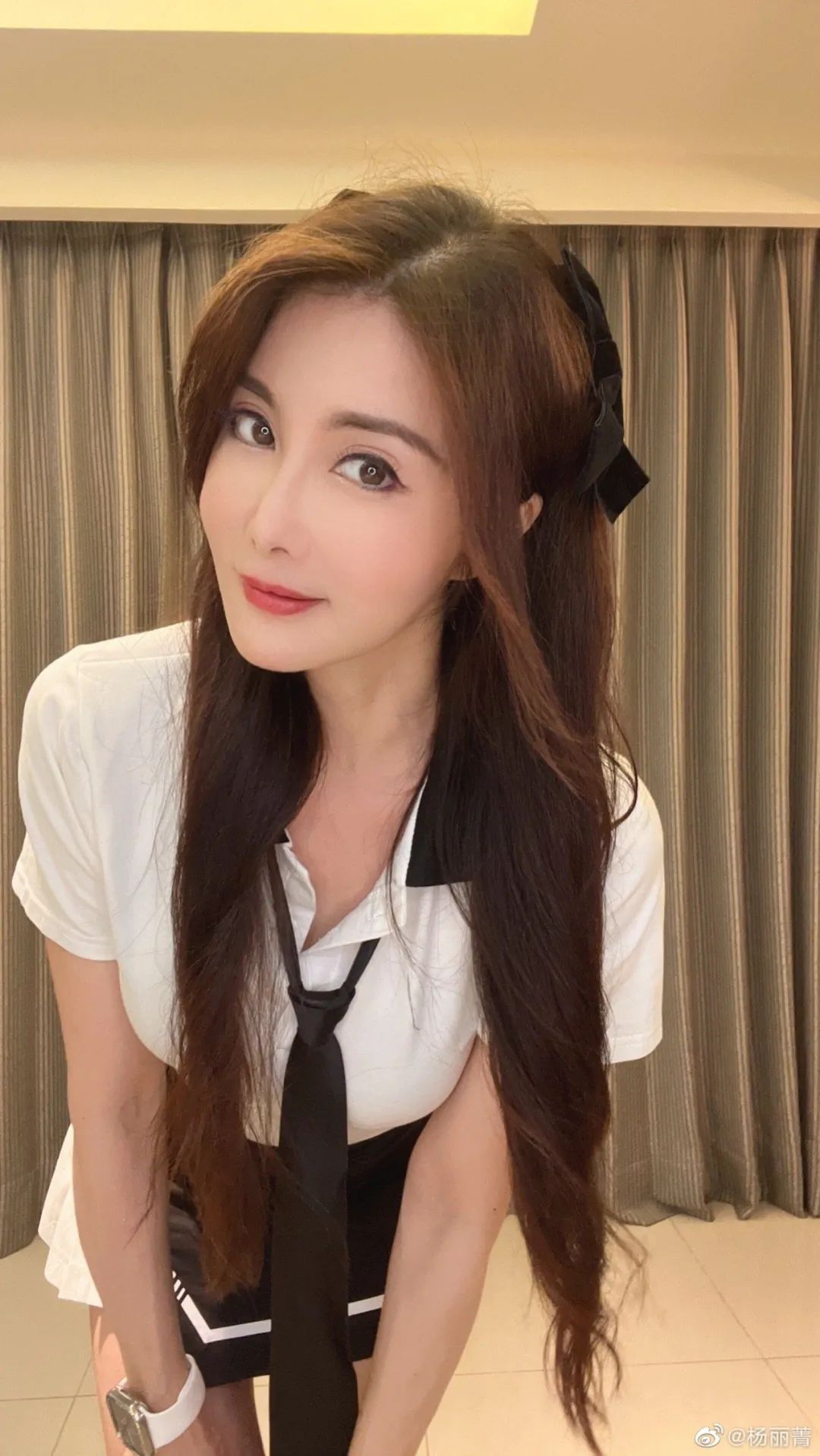 the-53-year-old-female-jackie-chan-turned-into-a-snake-face