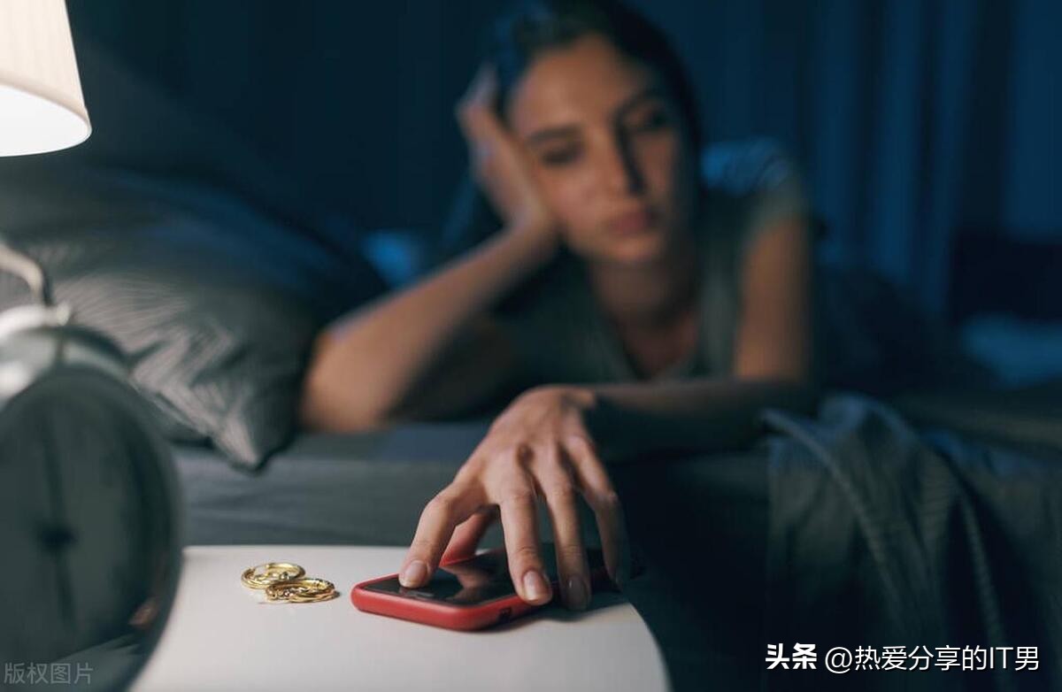 Why is there a phenomenon of using a smartphone to see how to quit a ...