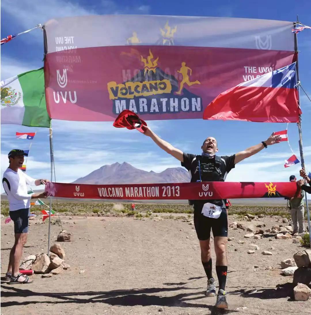 Volcano Marathon: Run dry in the world, accompanied by 10 volcanoes - iNEWS