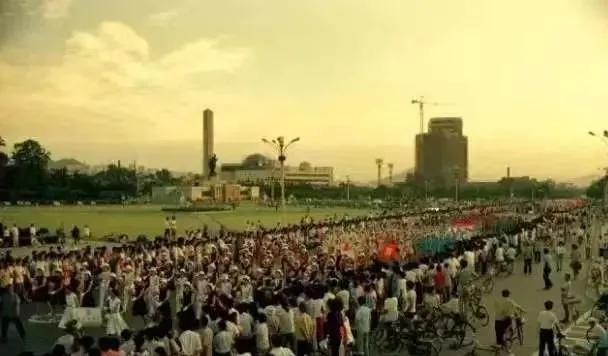 Old Dalian Image—Old Image of People's Square - iNEWS