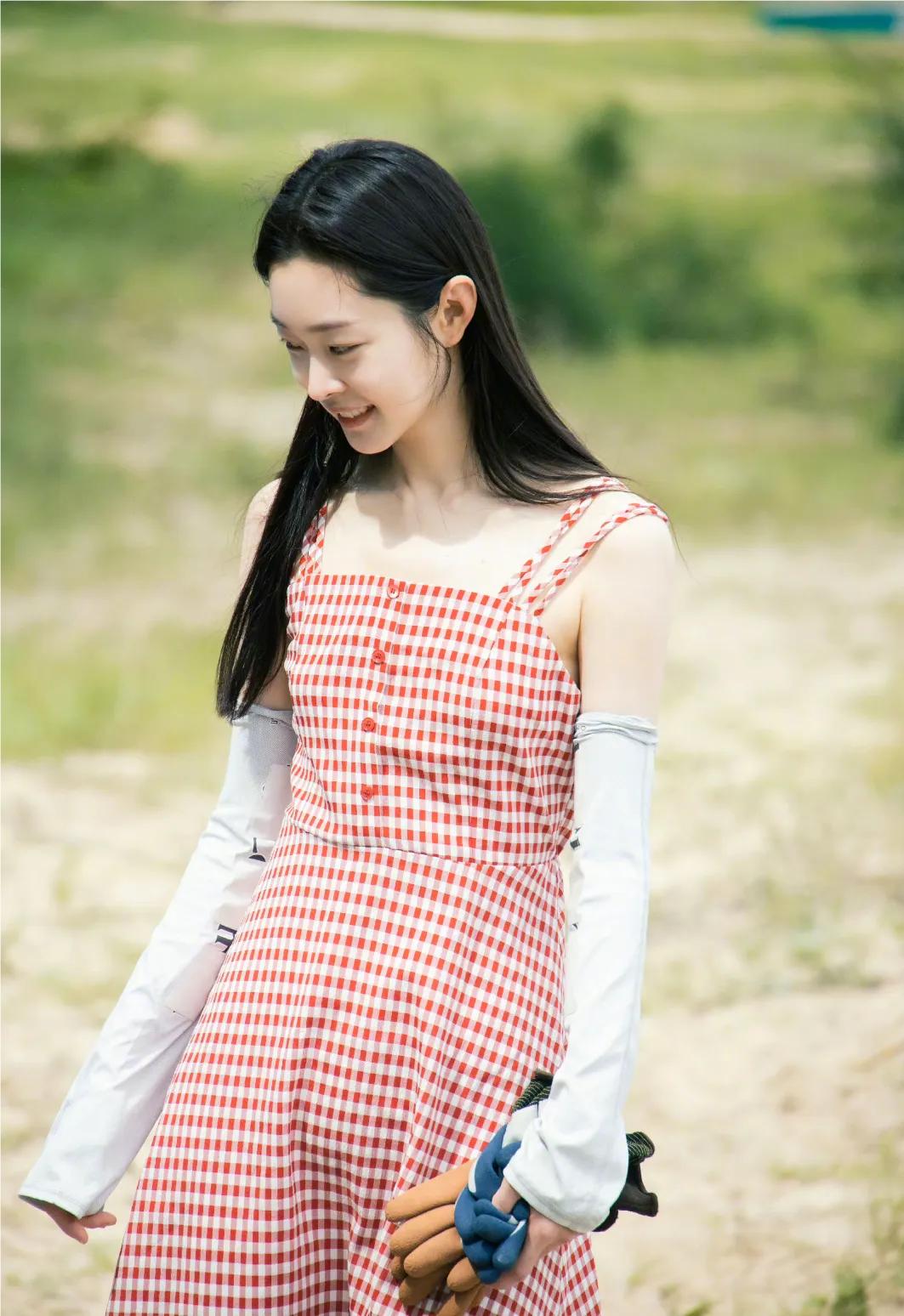 "Longing for Life", know Song Yixin's side, she is still beautiful - iNEWS