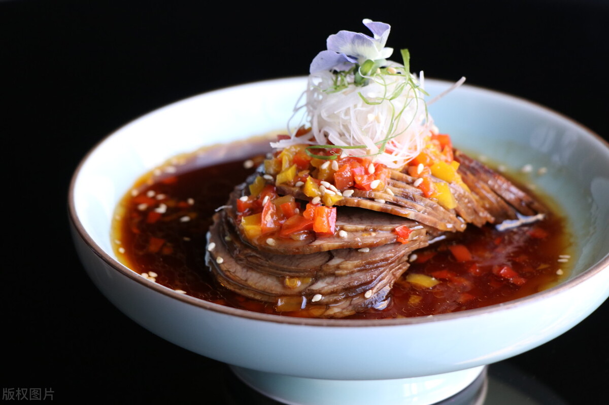 Teach you a way of homemade beef sauce, soft and rotten, and the sauce ...