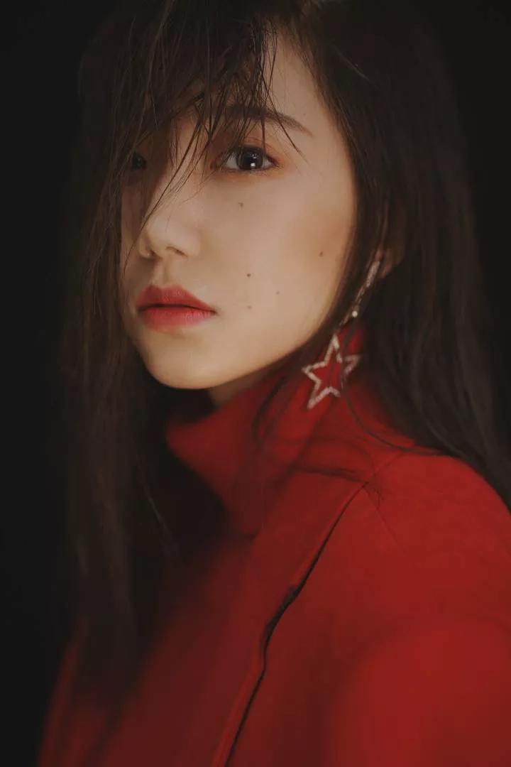 Feng Xinduo of the goddess series - iNEWS