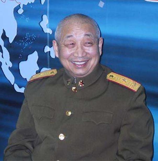 Fu Ya and Chen Geng have been in love for a long time. After 3 years of ...