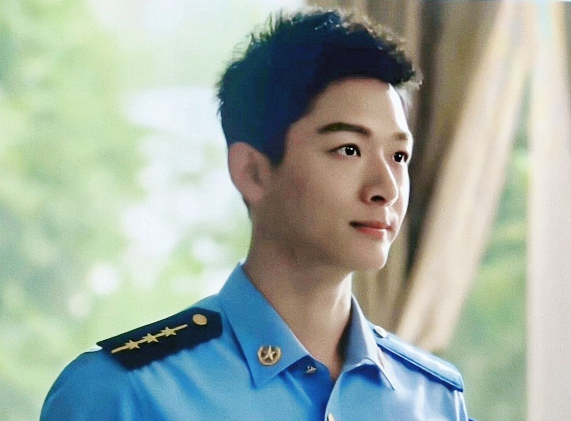 "Brave Wings" is scheduled for Hunan Satellite TV, starring Zhang Wanyi and Fu Dalong, military ...