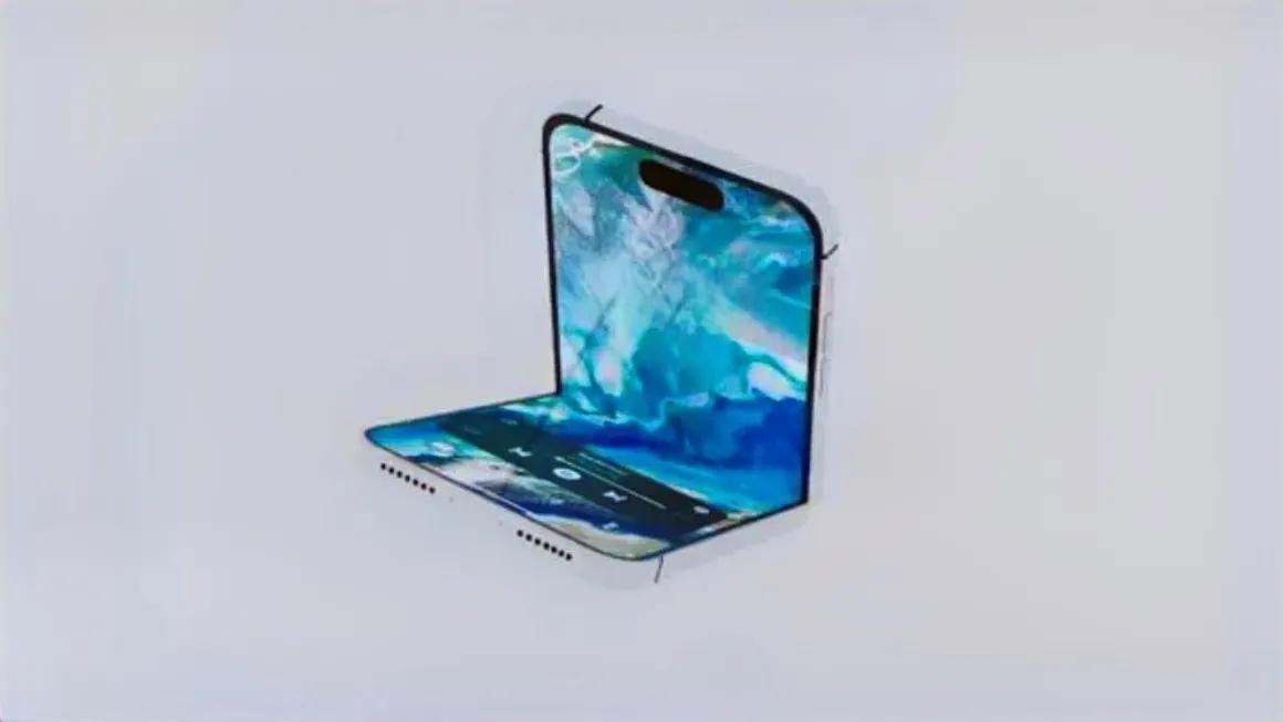 The iPhone 15 Flip small folding screen phone was exposed, and it is no ...