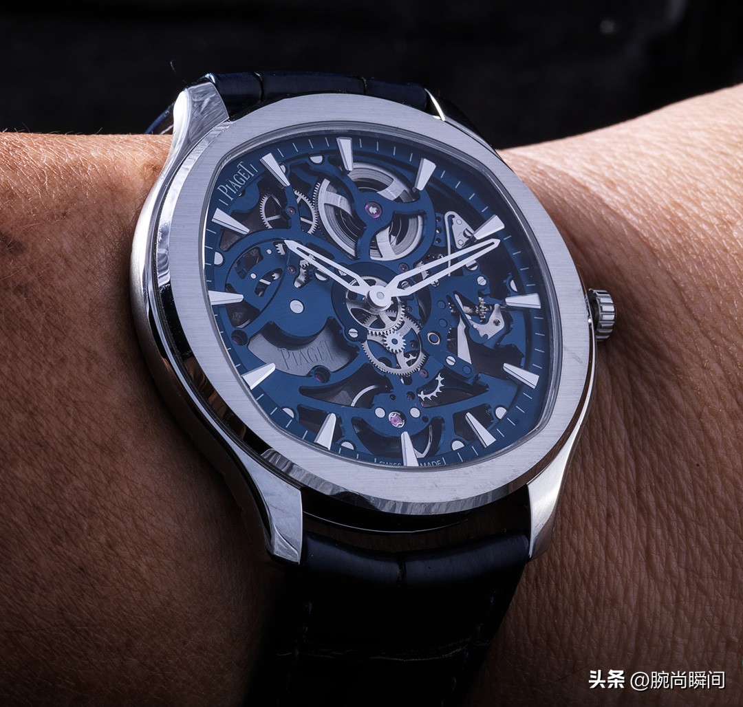Piaget Polo Blue Cutout Review - iNEWS