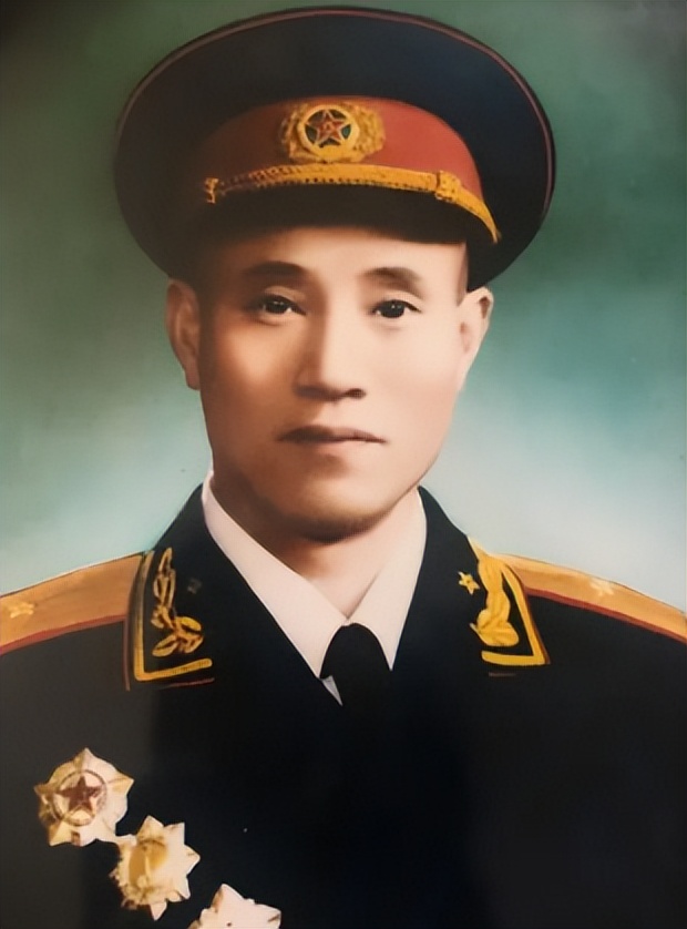 "Meet the Relic" "Red Guard General" Pass Banner - iNEWS