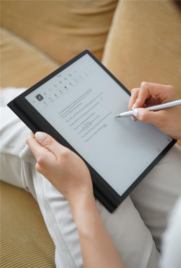 In the era of fragmented information, Huawei Ink Tablet helped me ...