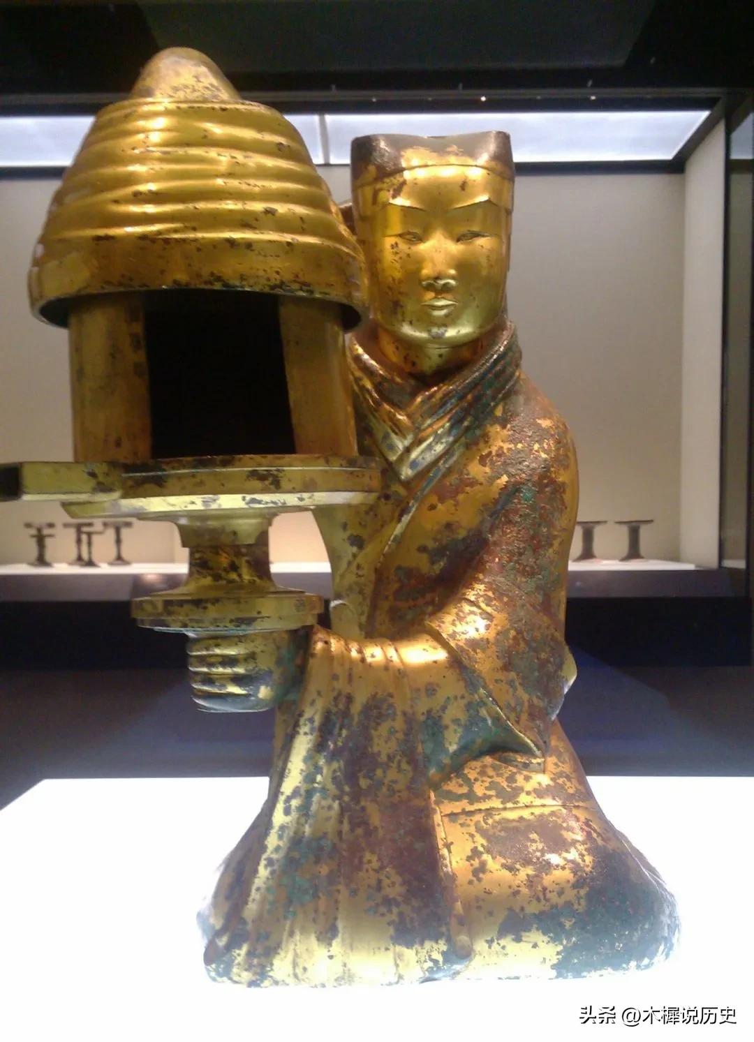 Changxin Palace Lantern: "Bringing a beam of distant light from the ...