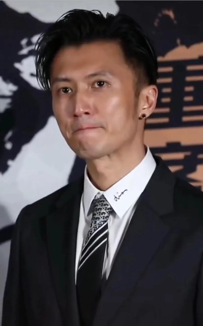 Nicholas Tse moved to tears - iNEWS