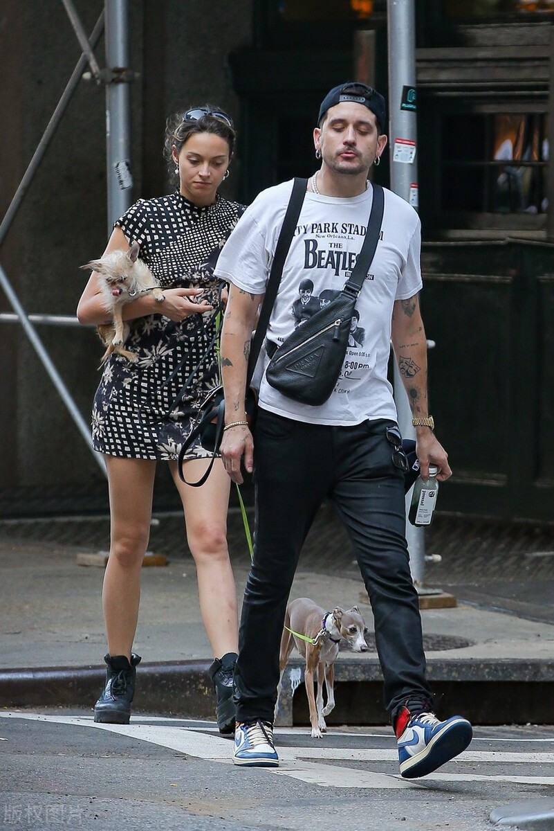Singer G-Eazy and girlfriend Jenaye Noah appeared on the streets of New ...