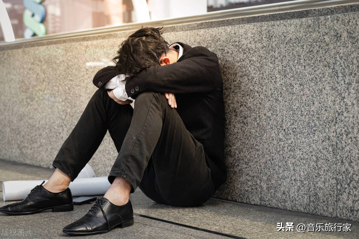 Precious Songs with Deep Emotions: Interpretation of Song Dongye's "Guo ...