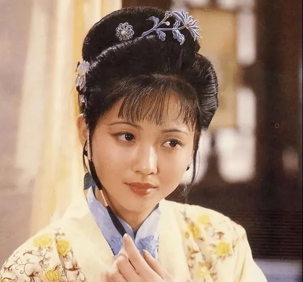 She is known as the "No. 1 Beauty in the South of the Yangtze River ...