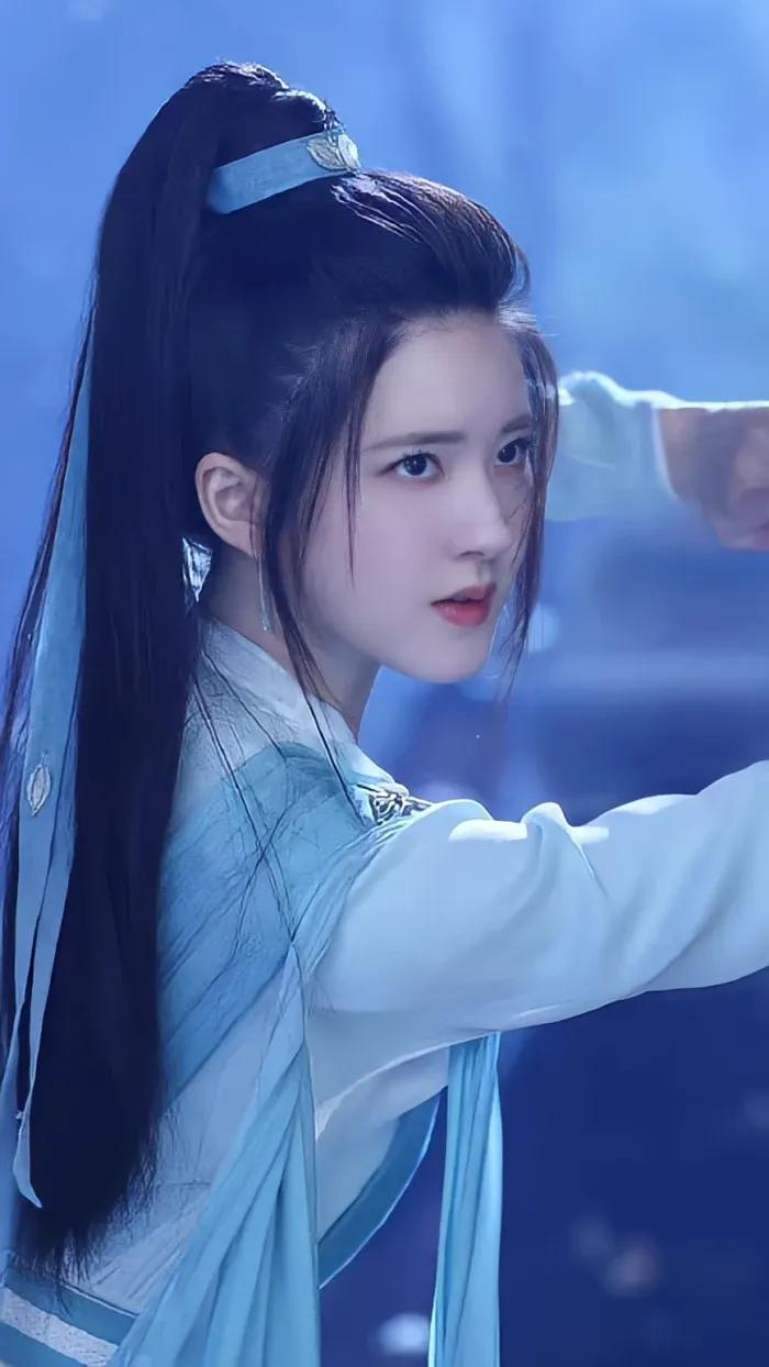 "Let's try the world" stills of Bai Fengxi - iMedia