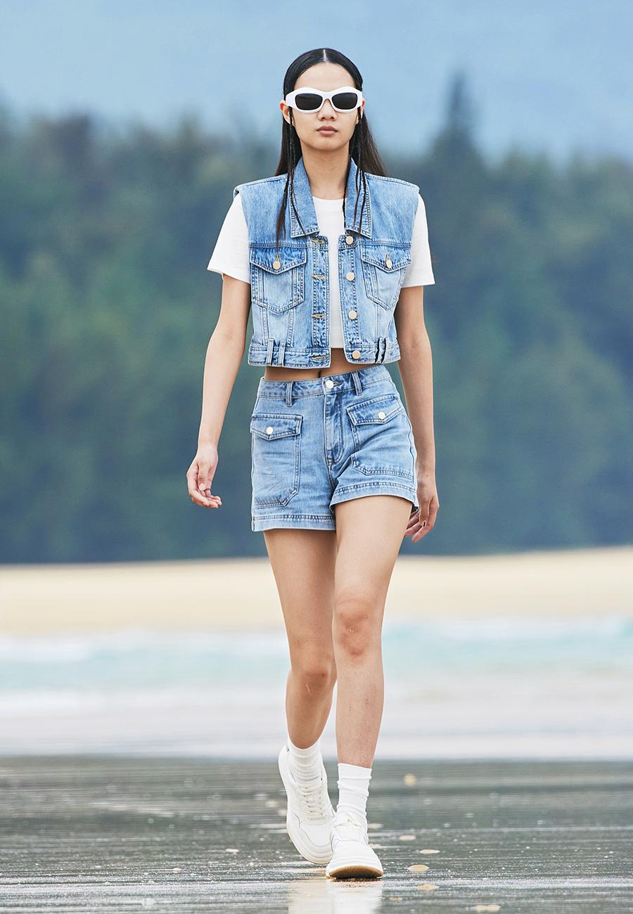 The funky "bird" folks are back! Peacebird, which had a revenue of 541 ...