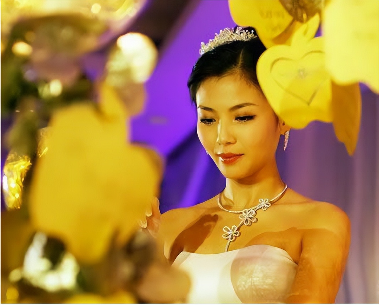 "Divorce every year, bankruptcy every year", scandals and rumors keep ...