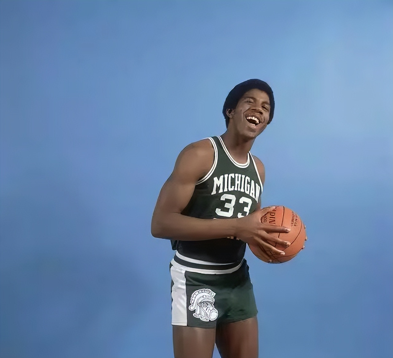 The strongest lineup of the top 10 famous schools in NCAA history ...