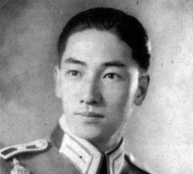 Jiang Weiguo recalls: When he was in the mainland, a major general and ...