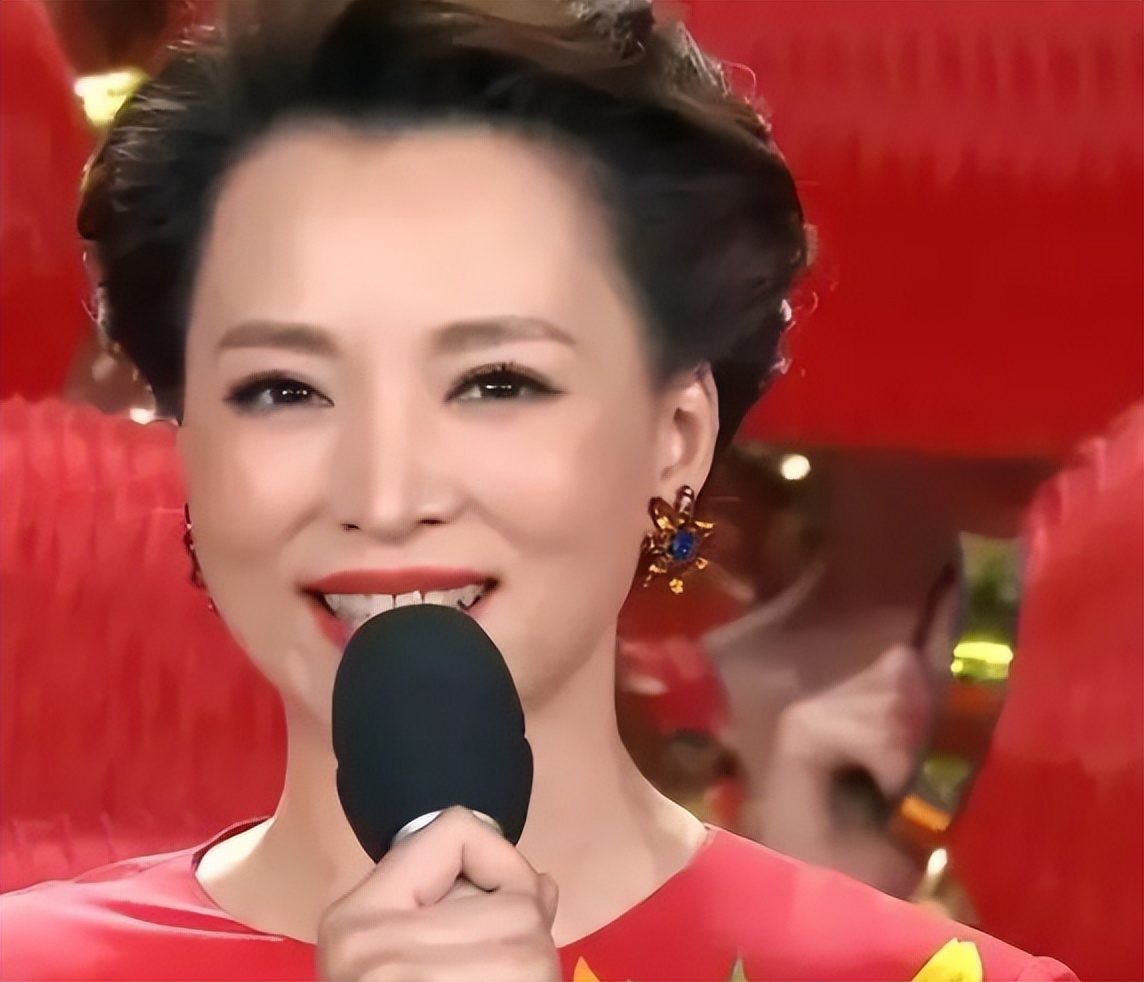 Facts have proved that Dong Qing, the "disappeared" sister of CCTV, has already embarked on ...