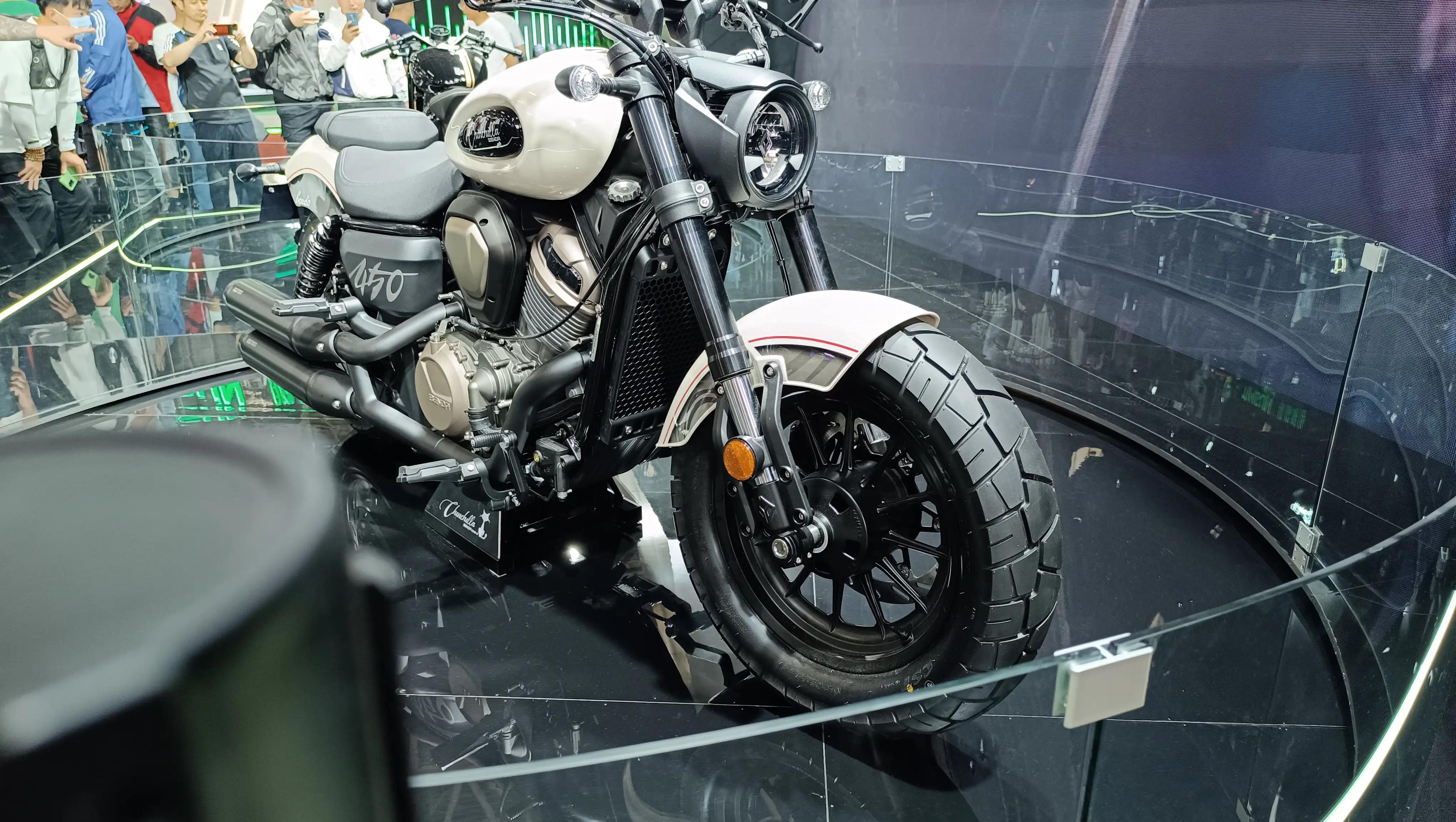 Benda Chinchilla 450 is just a prelude, Napoleon is the king, this ...