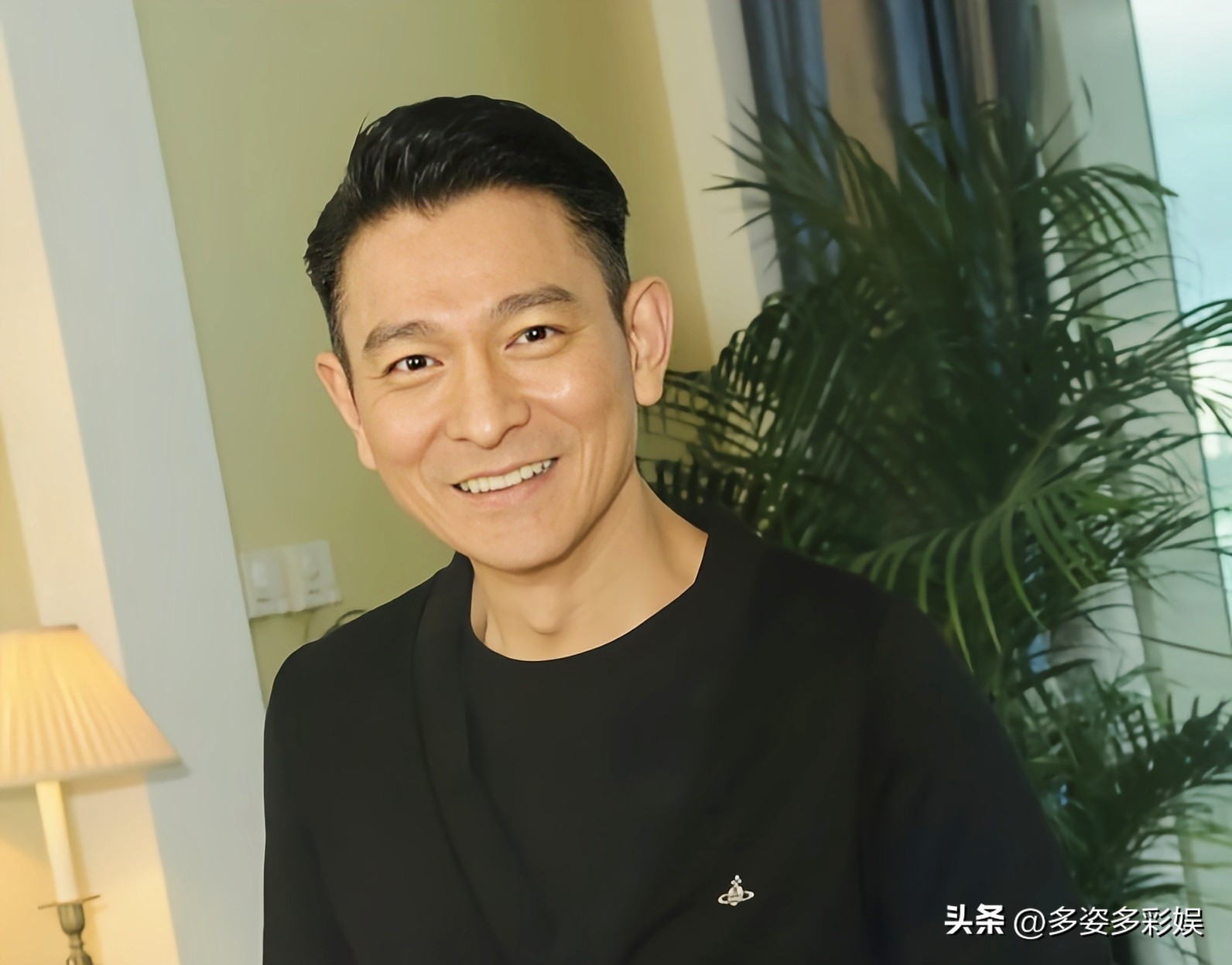 Andy Lau's new movie [Poker] will be launched, with the handsome Yang ...