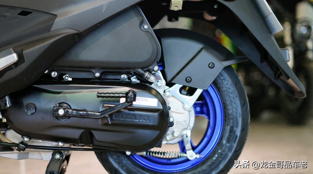 Three well-reputed small-displacement motorcycles, which one do you ...