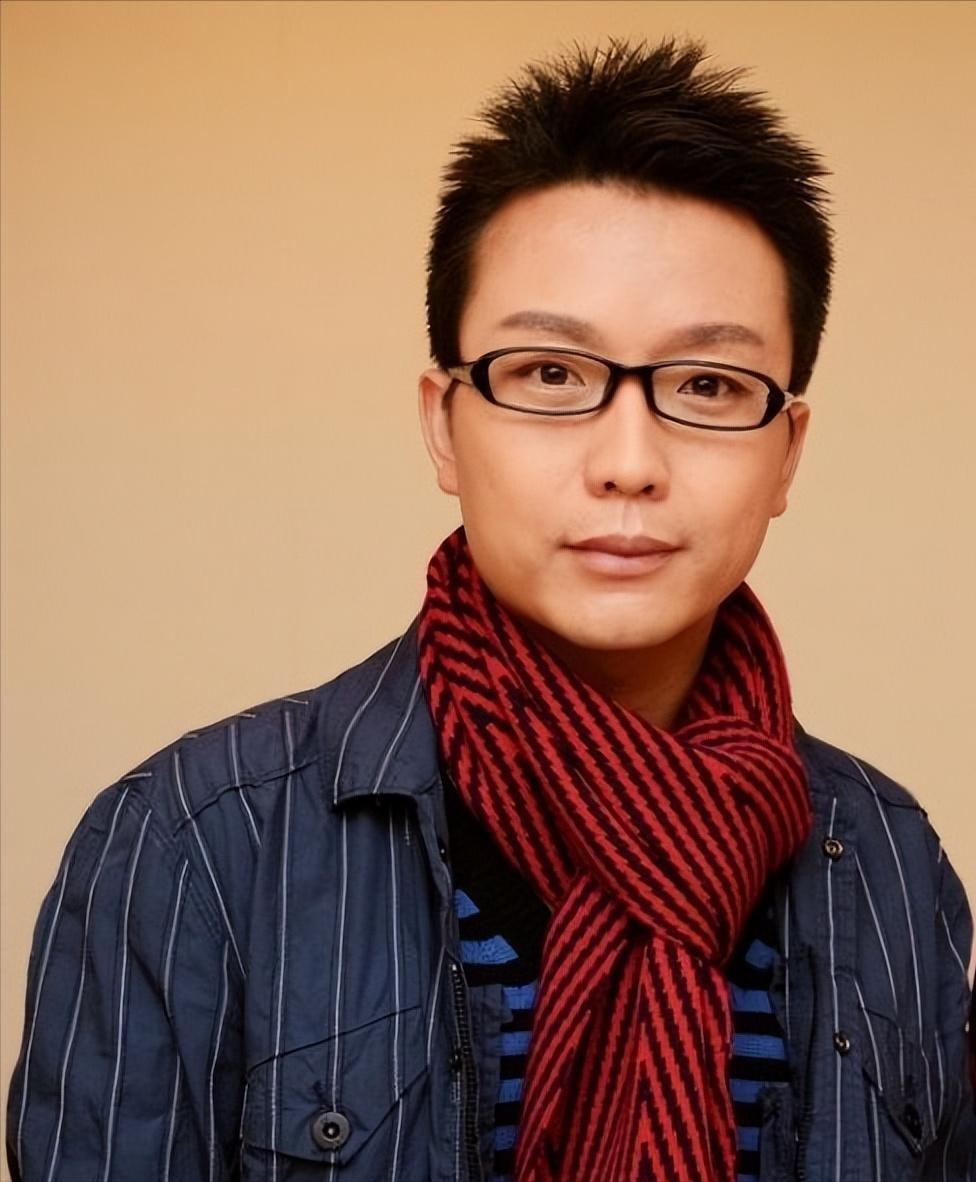 The "jumping clown" Li Yugang fell from the altar and is no longer ...