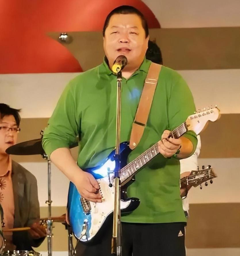 Singer Zang Tianshuo: died of illness at the age of 54, his wife was in huge debts, and his ...