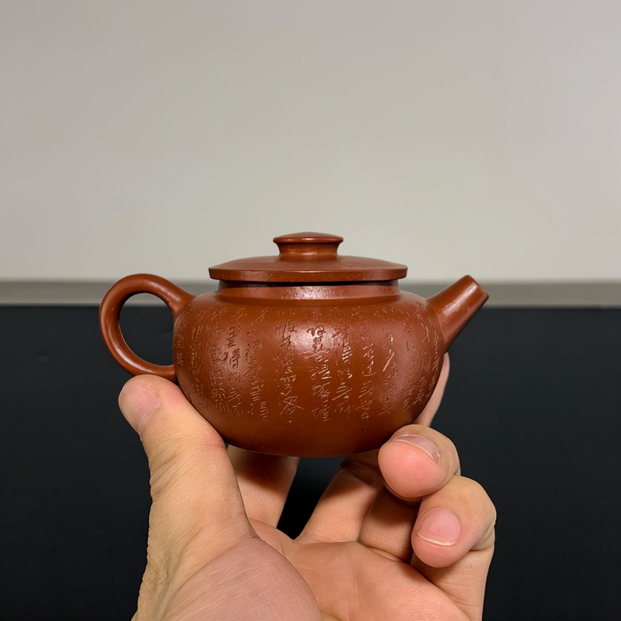 How much is a real zisha pot? - iNEWS