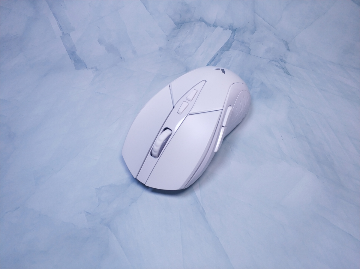 Dual-mode cool RGB, flexible wireless control: Rapoo V300W gaming mouse ...