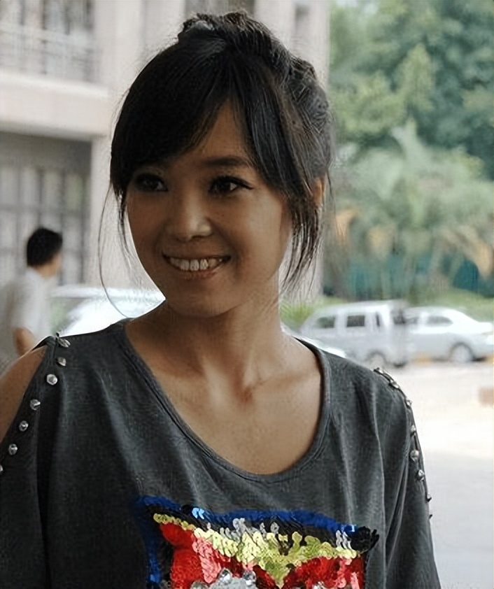 Yun Duo: Being raised by Dao Lang for a full 10 years, the singer ...