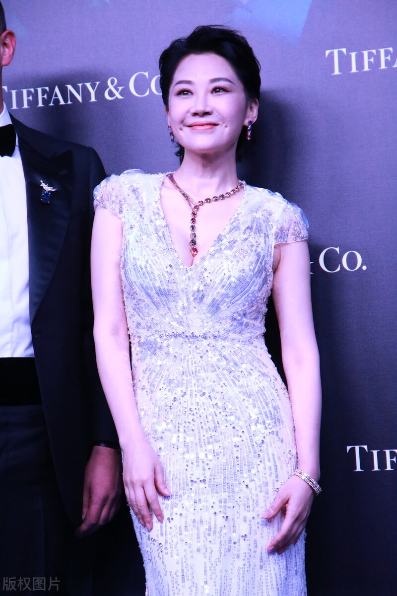 Exposure of Hua Chenyu and Xu Qing living together in love? Could it be more outrageous? - iNEWS