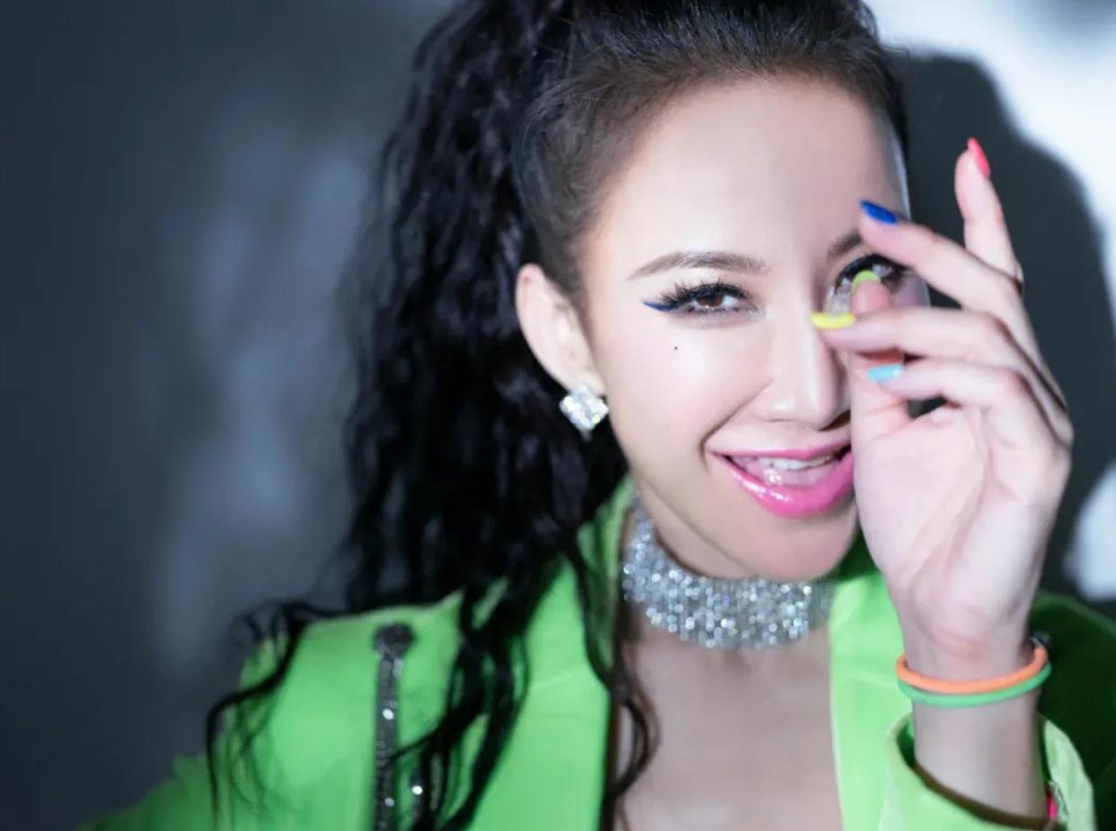 Chinese queen CoCo Li Wei passed away due to depression, the ...